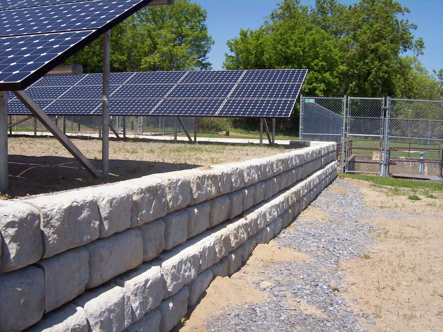Utility Retaining Walls: Power Industry Solutions by Redi-Rock - Redi ...
